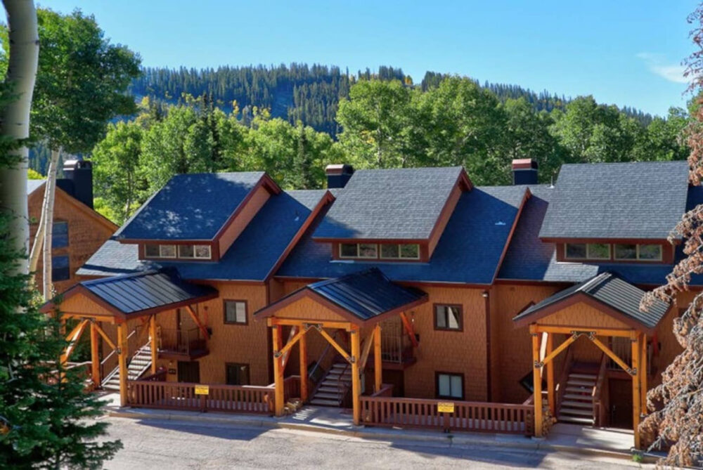 Wooded Ridge 8 Eagle Point Ski Resort • Beaver, UT - Mountain Cabins Utah